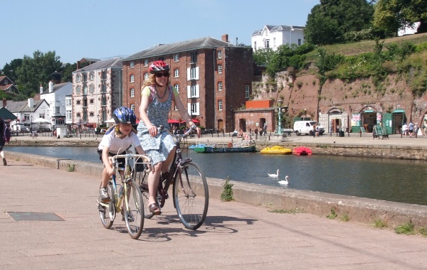 Devon Cycling – Tour de Manche – Devon Visitor & Resident Guide